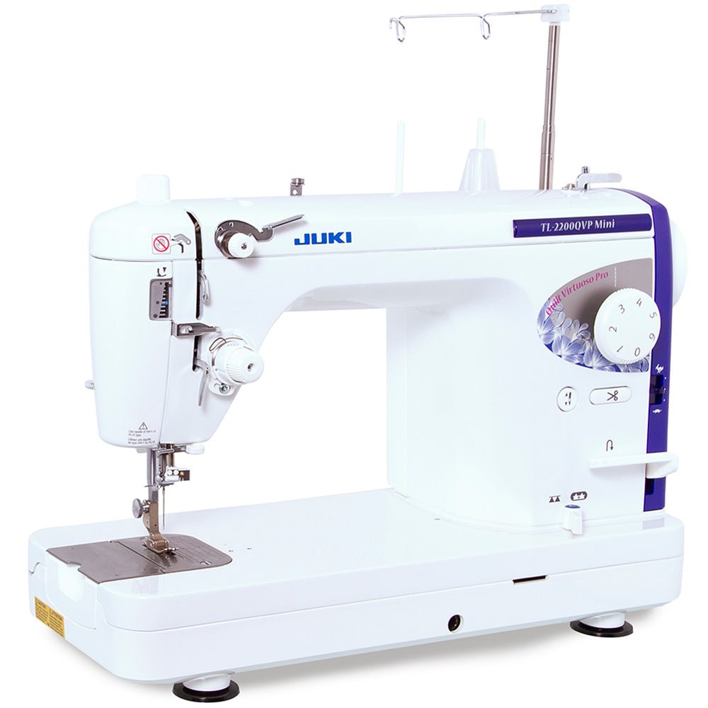 Jetzt kaufen: Juki TL-2200QVP Mini für nur €1,799.00 | Nähmaschinen Schwaak – Nähmaschinen SCHWAAK